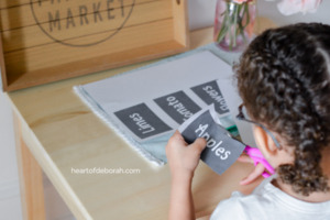 EASY Kids Play Center: Farmers Market Dramatic Play